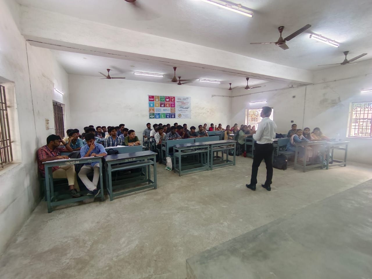 HCL GUVI C2C Team Delivers 2-Day Demo at Sri Sairam